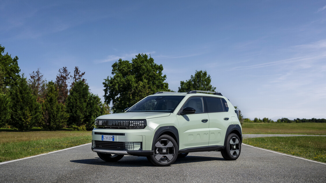 Fiat Grande Panda completa la gamma con la nuova versione a benzina ...