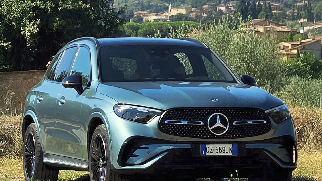 Mercedes GLC 300d 4MATIC: dal cuore della Toscana ai passi alpini, tra ...